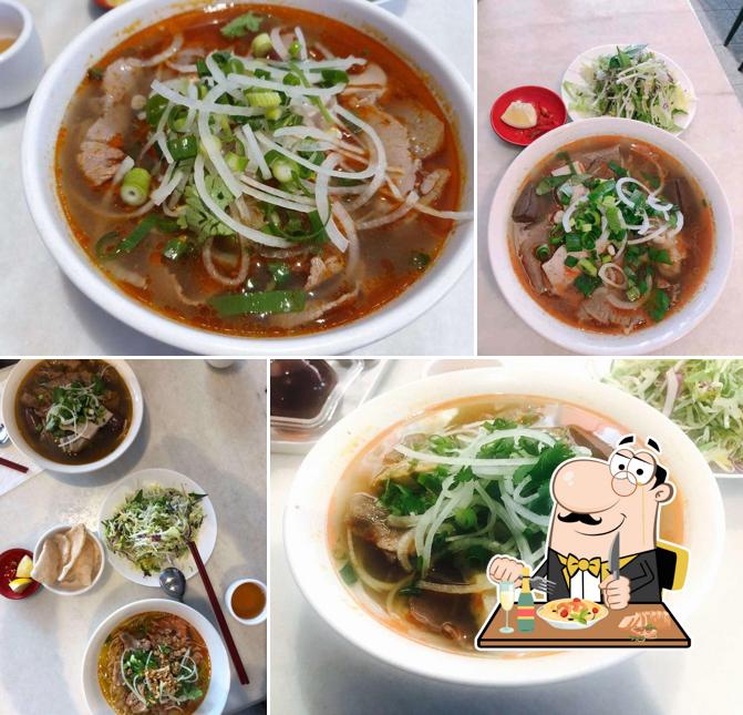 Top 5 restaurants with hainanese chicken rice in Springvale, march 2025 ...