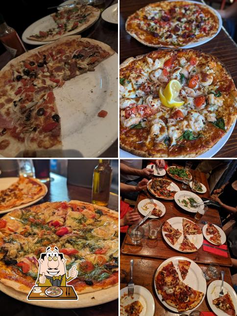 Station Bar & Woodfired Pizza, Katoomba - Restaurant menu, prices and ...