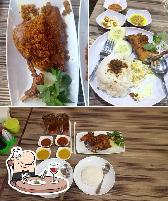 Restaurante Rumah Bebek, Surabaya - Opiniones del restaurante