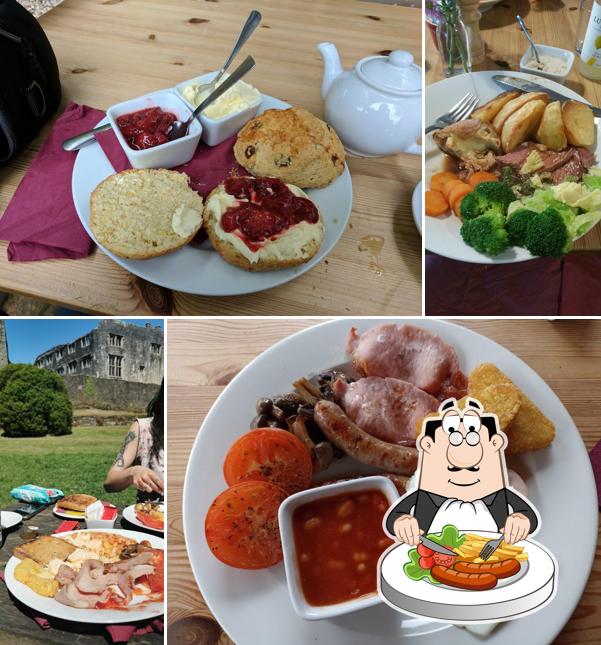 The Castle Cafe, Totnes - Restaurant menu, prices and reviews