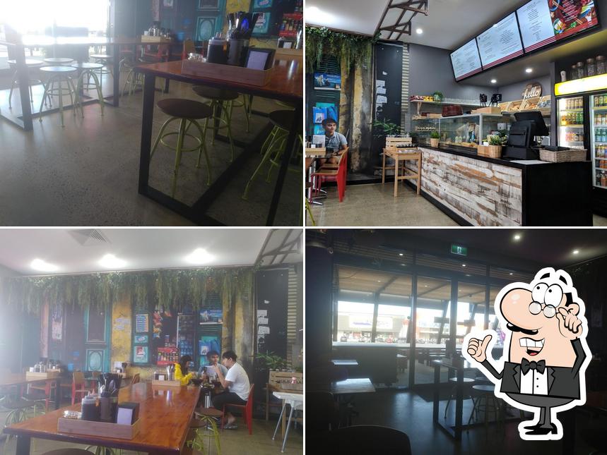 Three Red Stripes, Moorabbin Airport - Restaurant menu, prices and reviews