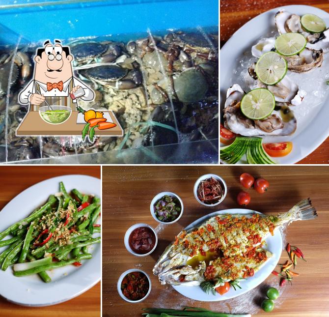 Dermaga Seafood Surabaya restaurant, Surabaya, Jalan Darmo Harapan I ...