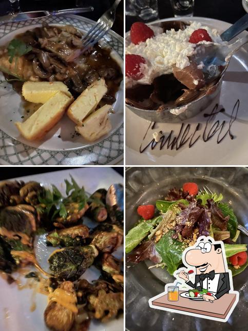 Connected, Peoria - Restaurant menu, prices and reviews