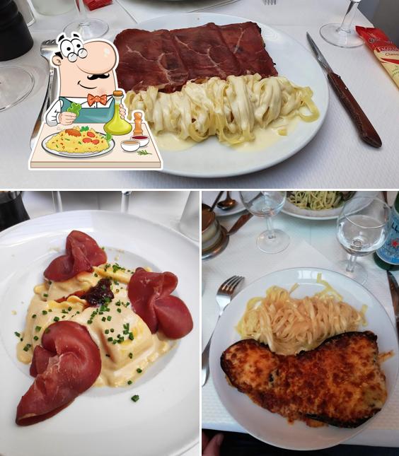 In Casa ~ Suresnes, Suresnes - Restaurant menu, prices and reviews