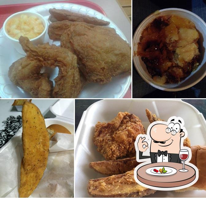 Indi's Chicken, 2978 E 10th St in Jeffersonville - Restaurant menu and ...