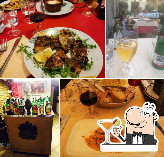 La Pigna Roma Cocktail Bar and Restaurant, Rome, Piazza della Pigna ...