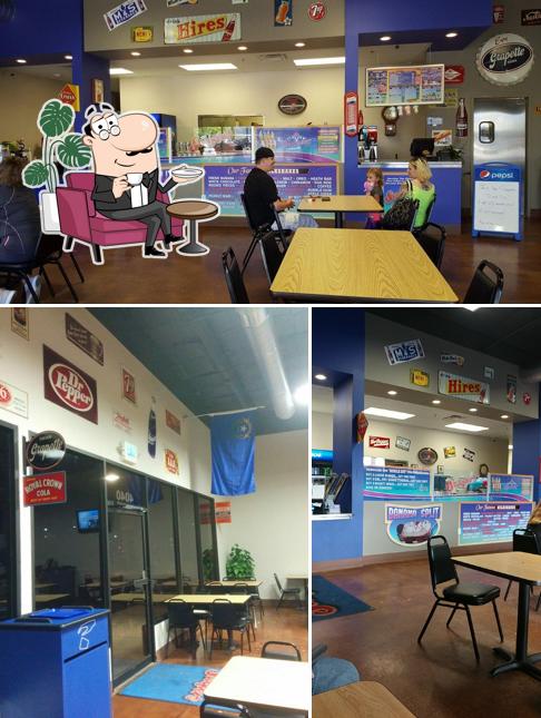 Scoopers, 4040 Kietzke Ln in Reno - Restaurant menu and reviews