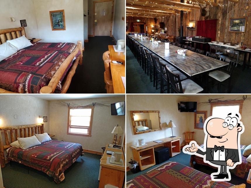 Best chicken in Centennial, Wyoming restaurants, summer 2024 - Restaurant Guru
