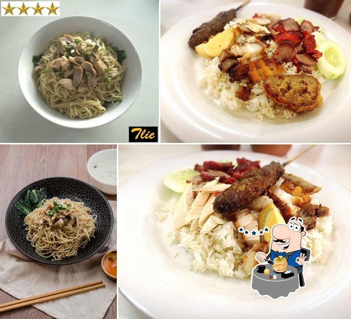 Mie Ayam Pinangsia restaurant, Jakarta, Pinangsia Raya - Restaurant ...
