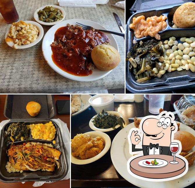 This Is It! Southern Kitchen & Bar-B-Q, 3430 Creek Pointe Ave in ...