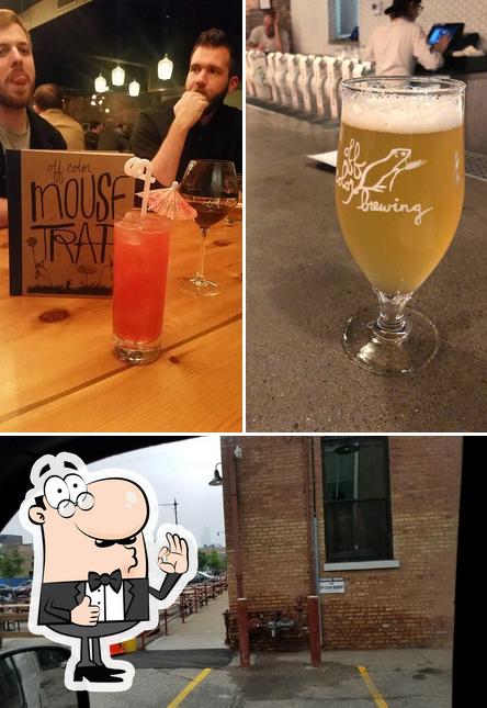 Off Color Brewing Taproom The Mousetrap, 1460 N Kingsbury St in Chicago ...