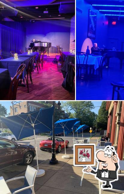 Blue Strawberry in St. Louis - Restaurant menu and reviews
