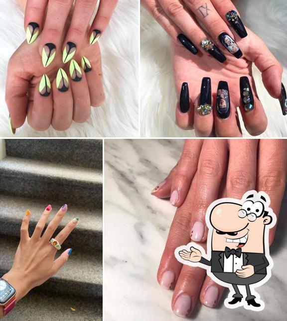 July Nail Bar in Waterloo - Restaurant menu and reviews