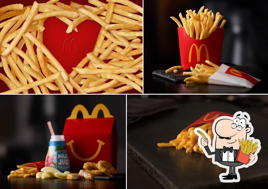 McDonald's, 2456 S Hwy 97 in Redmond - Restaurant menu and reviews