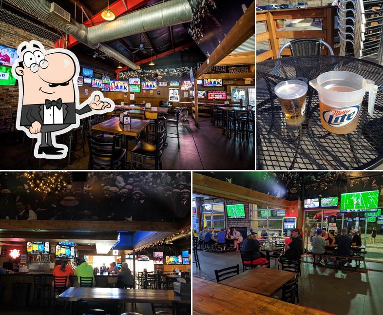 Dickmann's Sports Barn, Fort Wright - Restaurant menu, prices and reviews