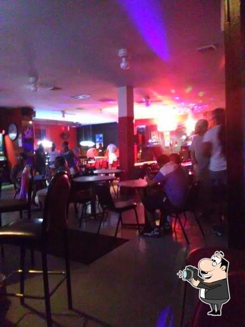 Starz Bar And Grill, St. Louis - Restaurant menu, prices and reviews
