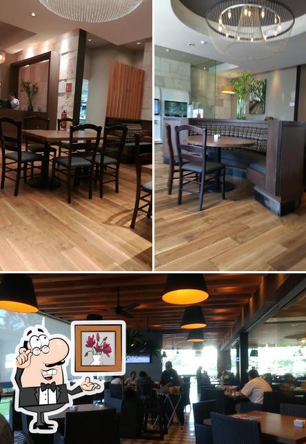 Toks restaurant, Cuernavaca, Blvd. Paseo Cuauhnáhuac 101 - Restaurant ...