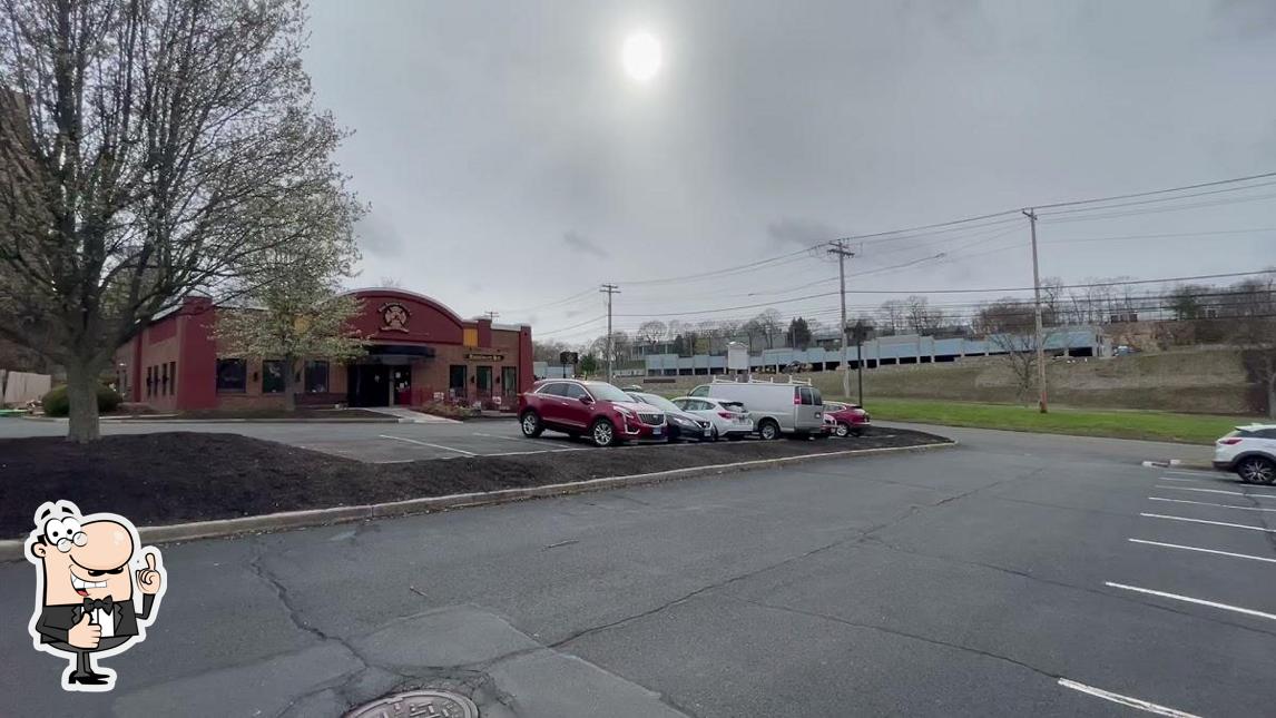 Fire Engine Pizza Company 3 in Shelton - Restaurant menu and reviews