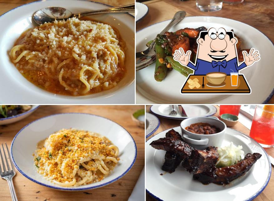 Giant, Chicago, California - Restaurant menu, prices and reviews