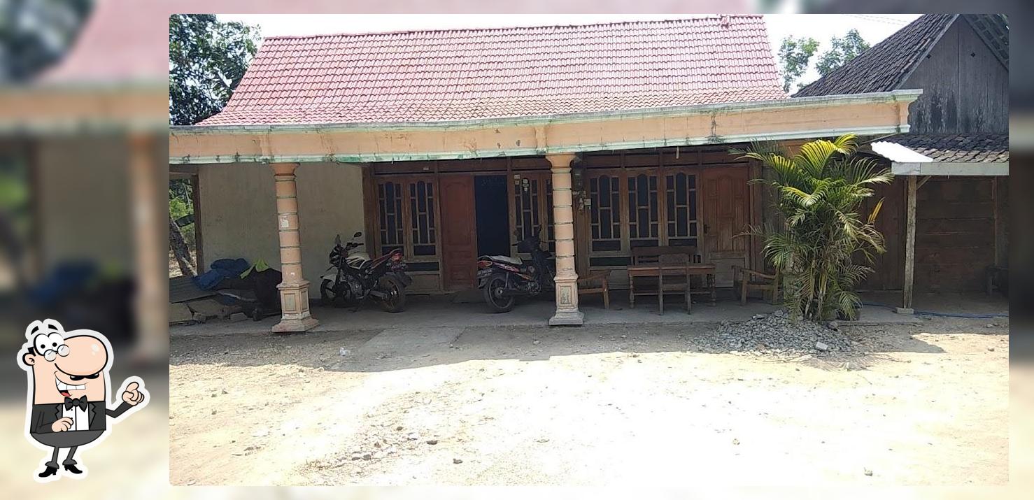 Top 5 places to eat in Gandul, october 2024 - Restaurant Guru