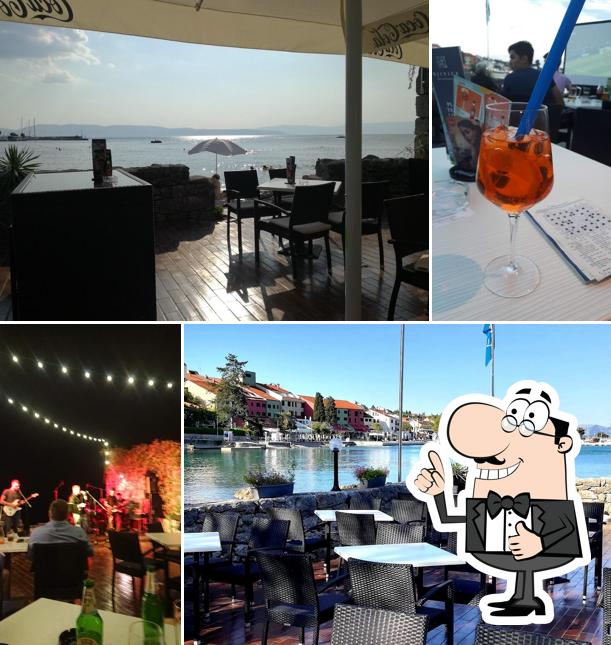 Lounge Bar Plava terasa, Njivice - Restaurant reviews