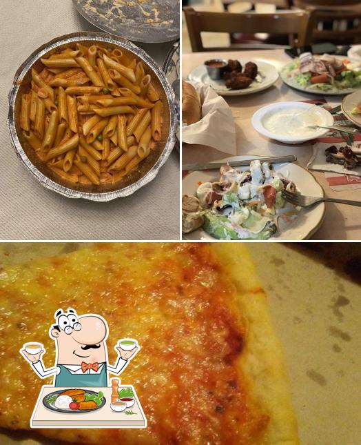 Lino's Pizzeria in Howell - Restaurant menu and reviews