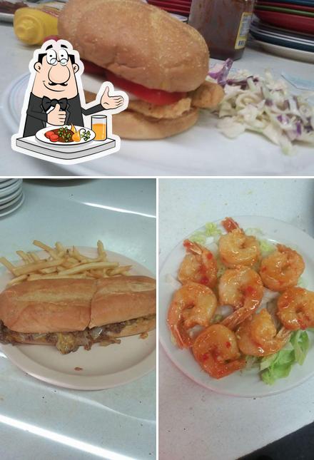 Island Outpost, Crystal River - Restaurant menu, prices and reviews