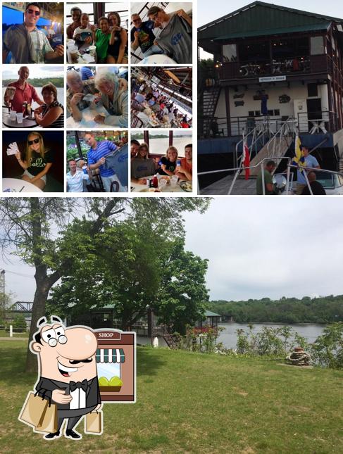 Riverfront Bar & Grill, Albany - Restaurant menu, prices and reviews