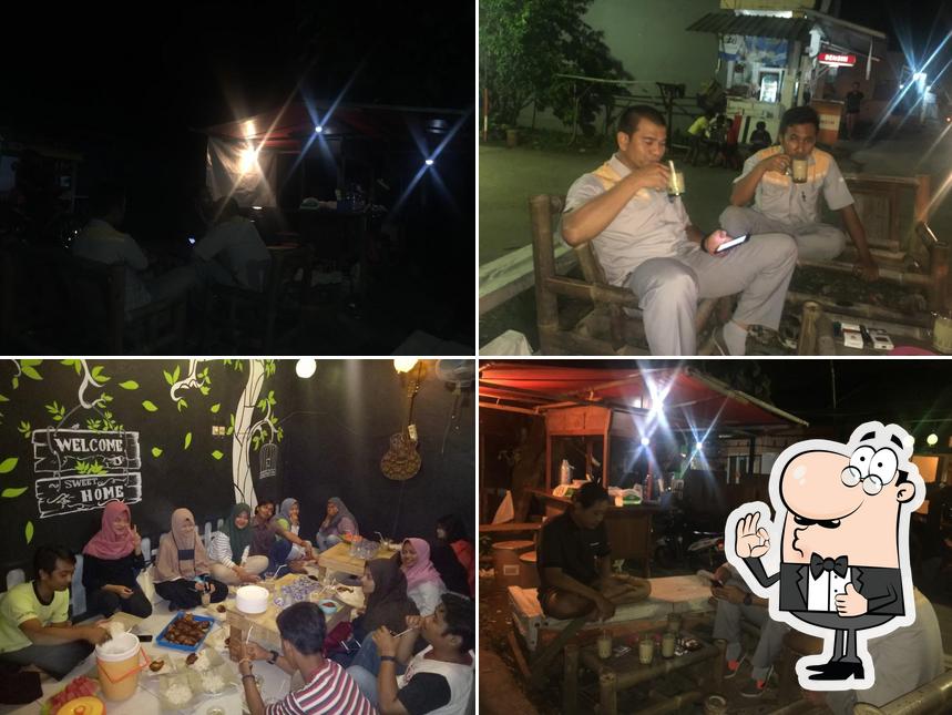 Angkringan Mas Bro cafe, Bekasi Regency, J4WF+G45 - Restaurant reviews
