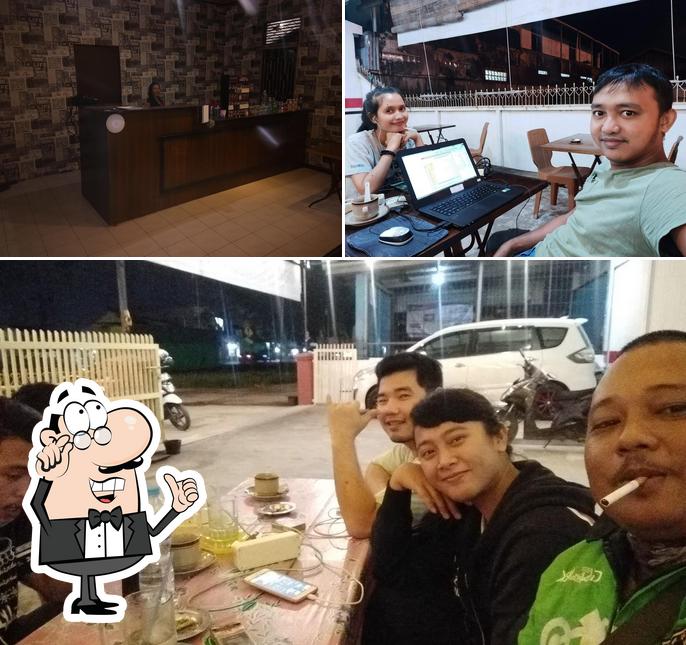 cafe stadium, Pontianak - Restaurant reviews