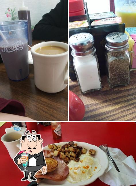 Mel's Raspberry Patch, 372 Alfred Rd in Sanford - Restaurant menu and ...