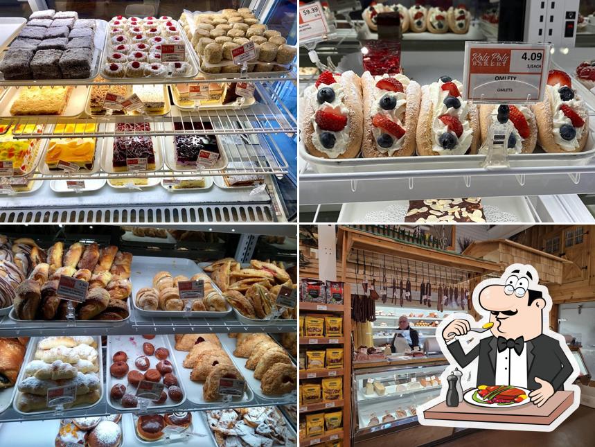 Roly Poly Bakery, 587 Main St in New Britain - Restaurant menu and reviews
