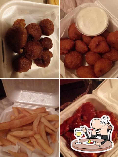 Buckeye Pizza, 1584 Summit St in Columbus - Restaurant menu and reviews