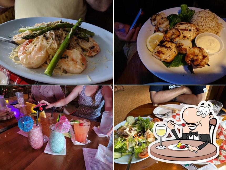 La Mariana Sailing Club, 50 Sand Island Access Rd in Honolulu ...