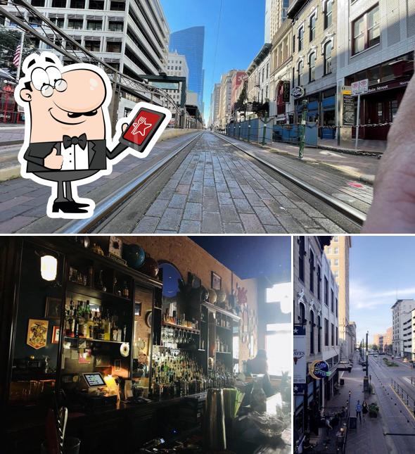 Little Dipper Bar, Houston - Restaurant menu, prices and reviews