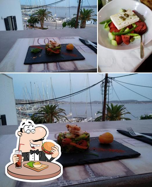 Aragosta Cocktail Bar, Adamantas - Restaurant reviews