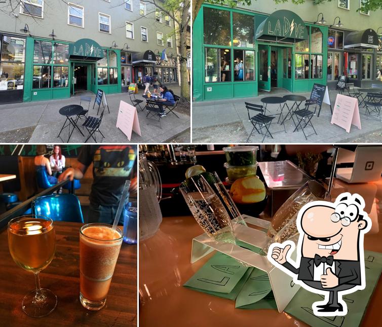La Dive, Seattle - Restaurant menu, prices and reviews