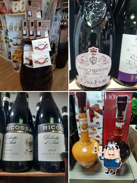 Minimarket italiano Viña de Italia in Испания - Restaurant reviews