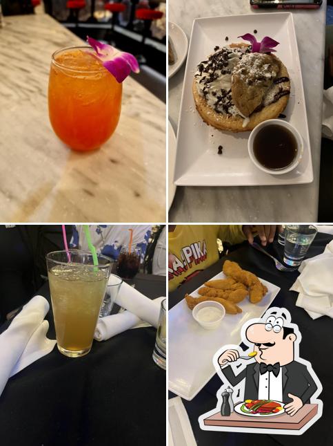 Sugar Factory Chicago River North, 55 E Grand Ave in Chicago ...