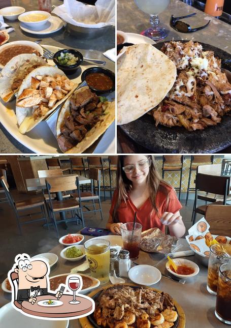 DON GALLO, Knoxville - Restaurant menu, prices and reviews
