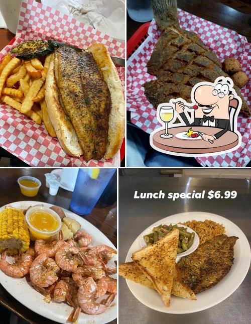 Kravers Seafood Restaurant in Daphne - Restaurant menu and reviews