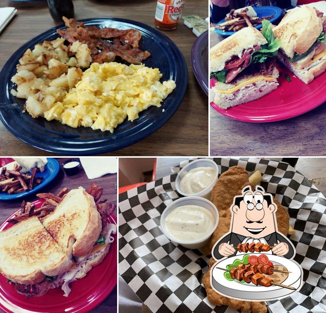 Fox's Diner munhall, Munhall - Restaurant menu, prices and reviews