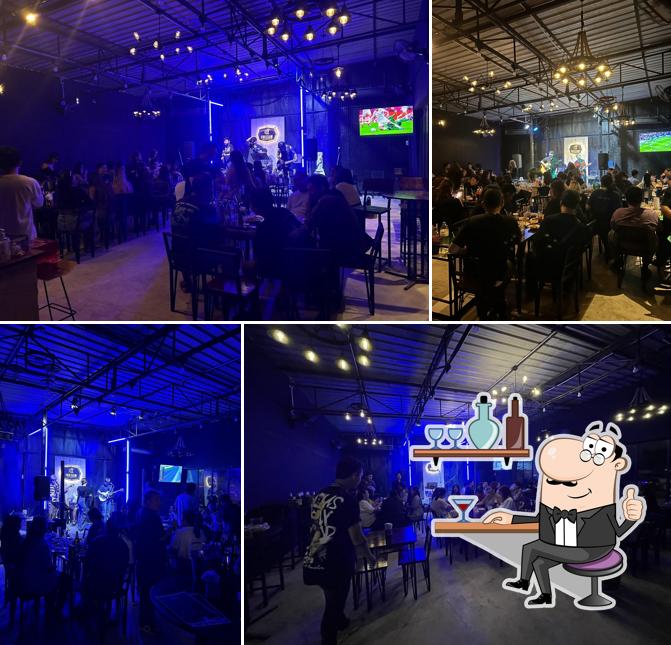 FUN FLOW pub & bar, Bangkok - Restaurant reviews