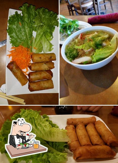 Pho Hoang, 1400 NASA Road 1 ste g in Houston - Restaurant menu and reviews