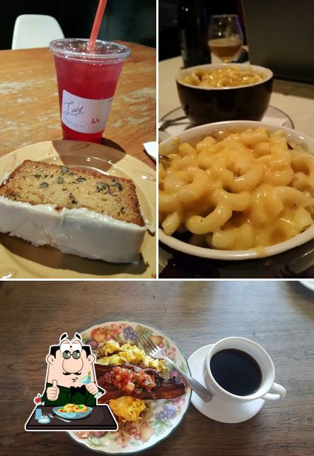 Lux Central, Phoenix - Restaurant menu, prices and reviews
