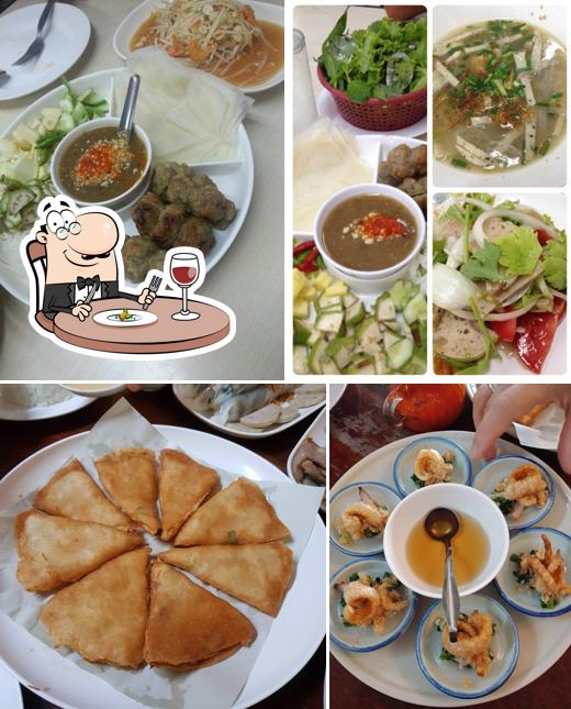 Xin Chao restaurant, Bangkok, 136 Ram Inthra Rd - Restaurant reviews