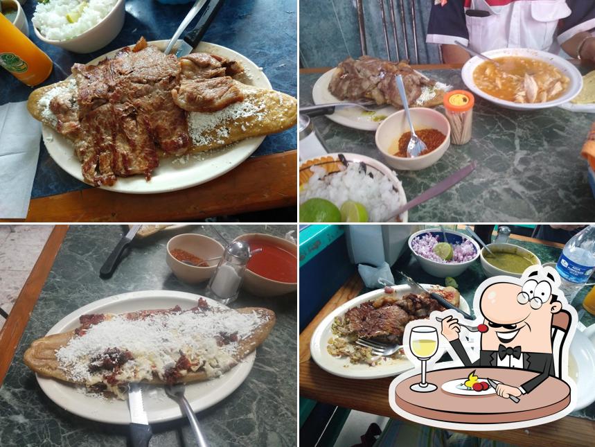 El Huarache Veloz, Ciudad de México - Menú del restaurante, precios y ...