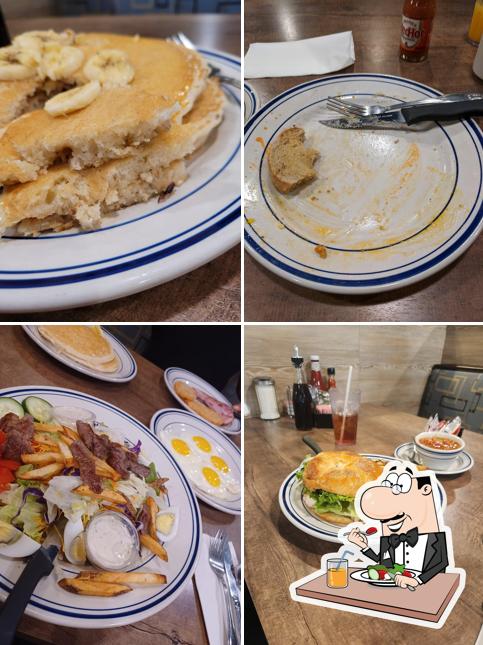 Freedom Square Diner in Natrona Heights - Restaurant reviews