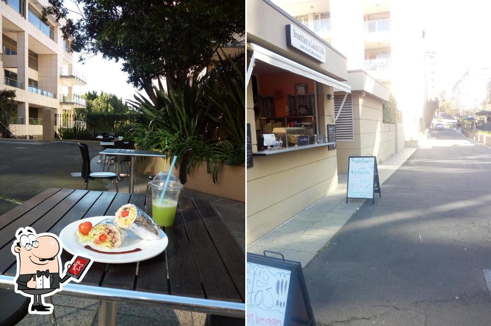 Cafe Lumbini - Burleigh Heads Cafe and Tapas - Breakfast Lunch and ...