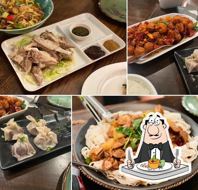 Jiang's Kitchen 疆湖 - Halal Chinese Food, New York City - Restaurant ...